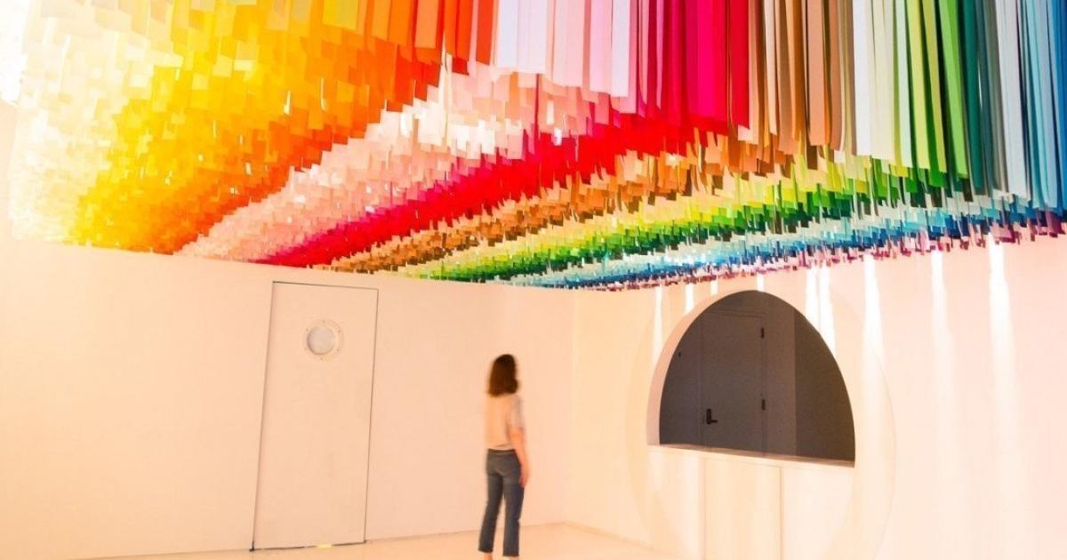 The Color Factory... το πιο χρωματιστό pop up μουσείο "μετακομίζει" στο ...